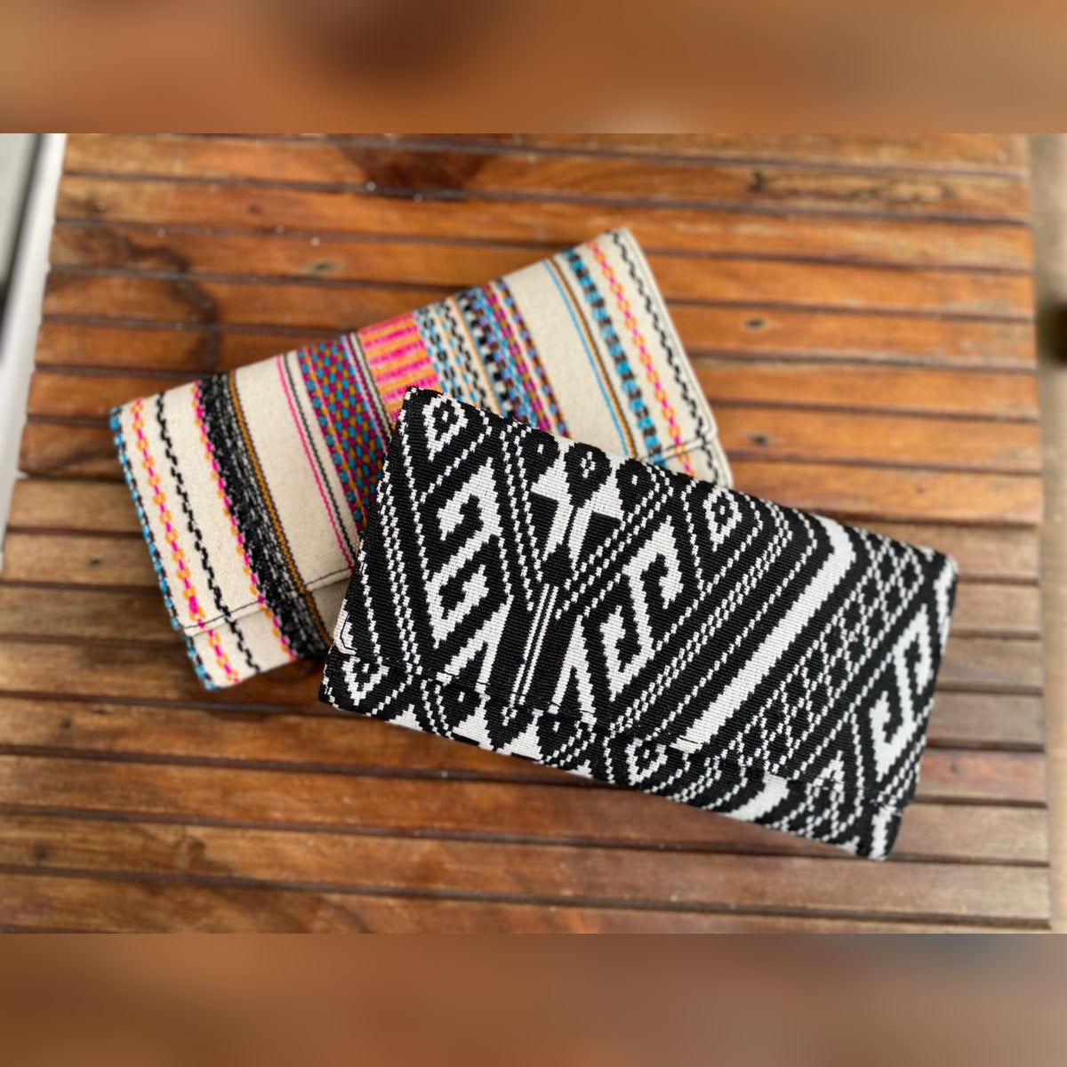 UTILITY WALLET+SLING – the_purse_outlet